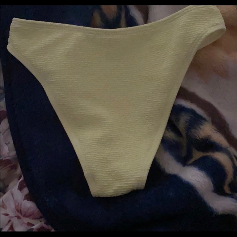 Yellow Bikini Gem